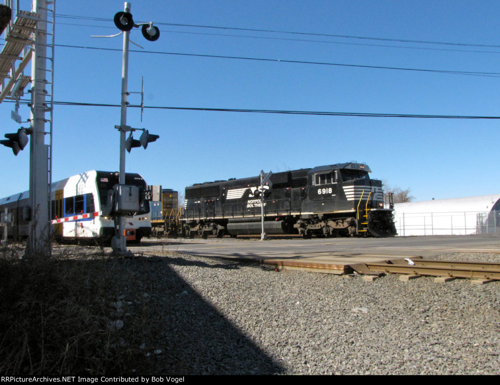 NS 6918 and NJT 3513